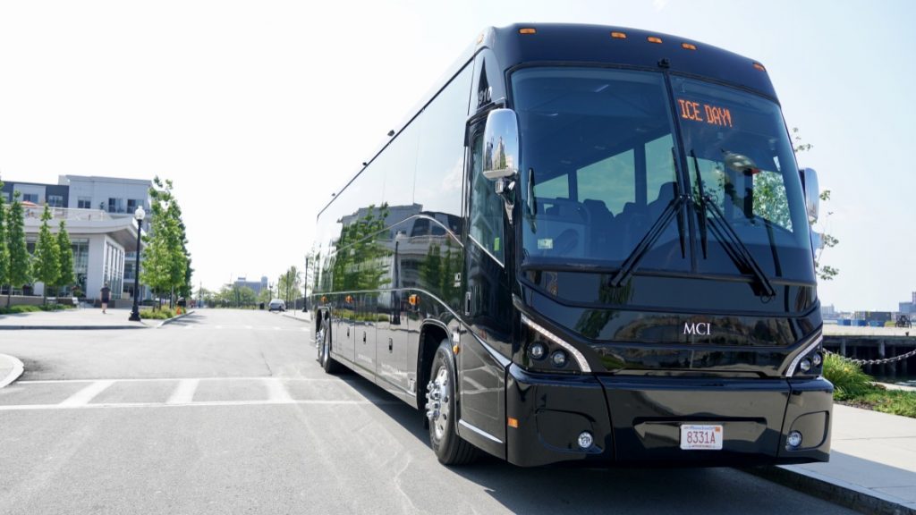 Charter Bus Rental Services | Luxury Group Transportation
